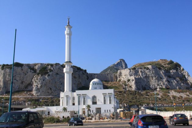 Gibraltar. Skała Gibraltarska, odwiedzamy dzikie małpy - tamBylscy
